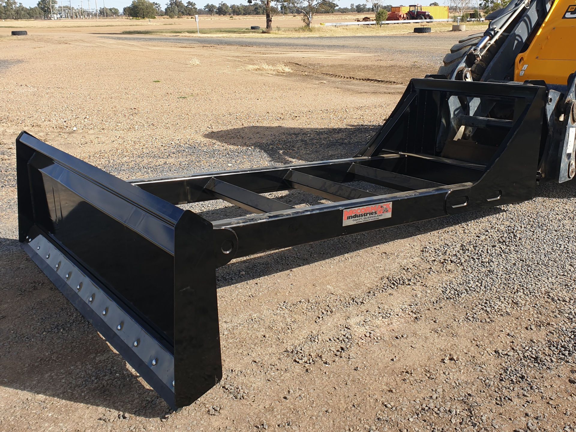 Grain Pusher for Telehandlers and Wheel Loaders