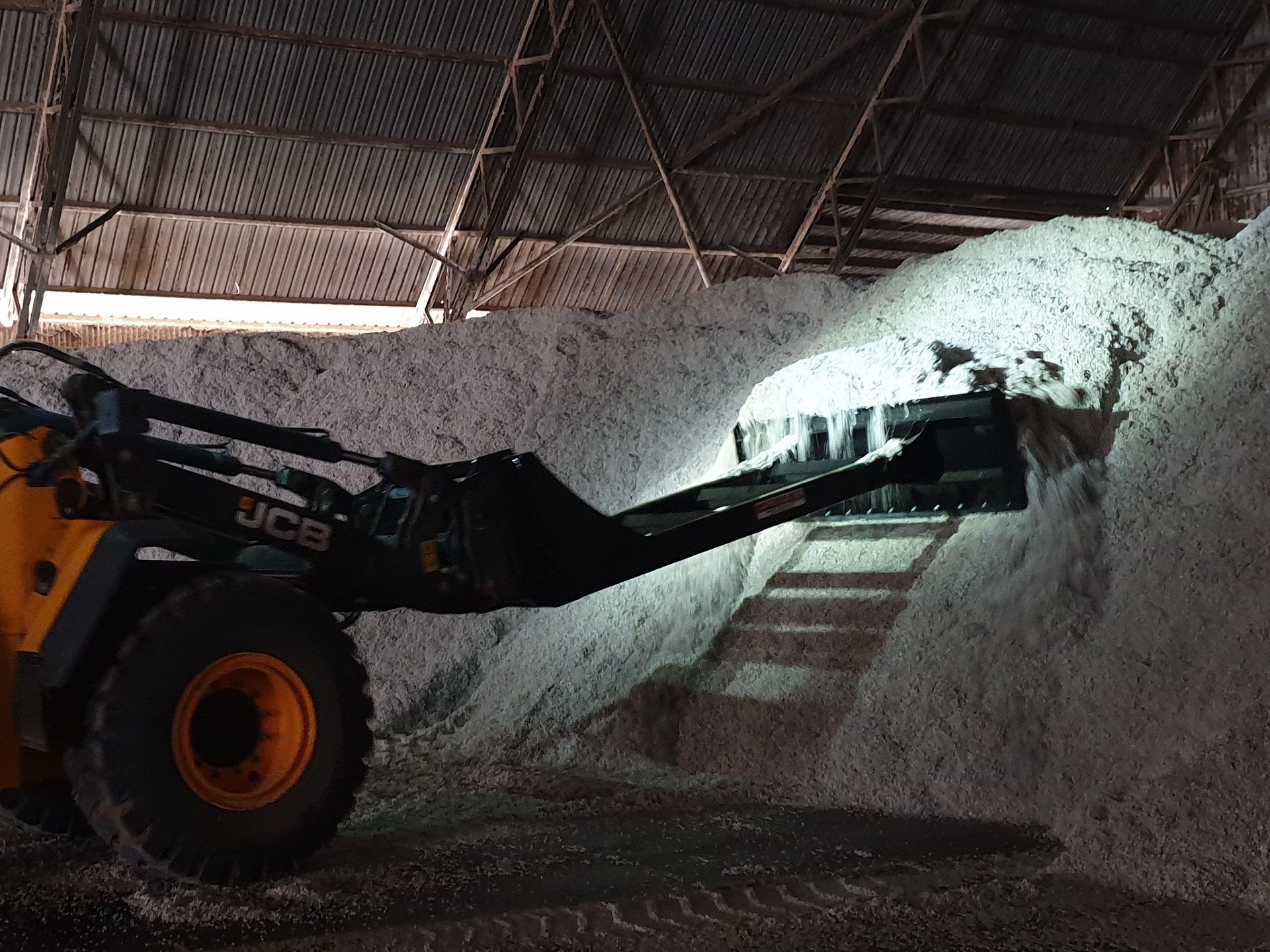 Grain Pusher for Telehandlers and Wheel Loaders