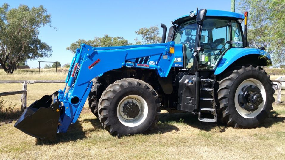 Tractor Front End Loaders & Kits - McCormack Industries