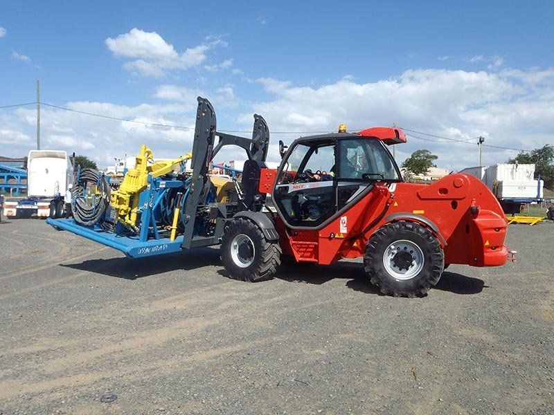 Dual Floating Pipe Handlers for Telehandlers & Wheel Loaders