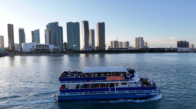 Best Miami Celebrity Boat Tour 60 Photos - Moonagedaydream.film