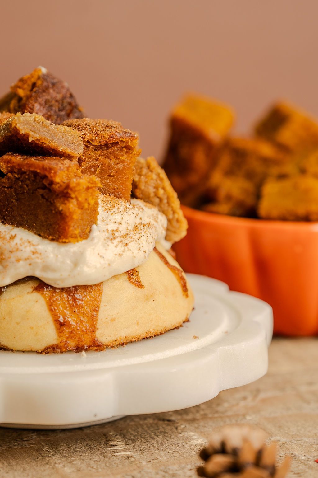 CINNAHOLIC® - Gourmet Cinnamon Rolls