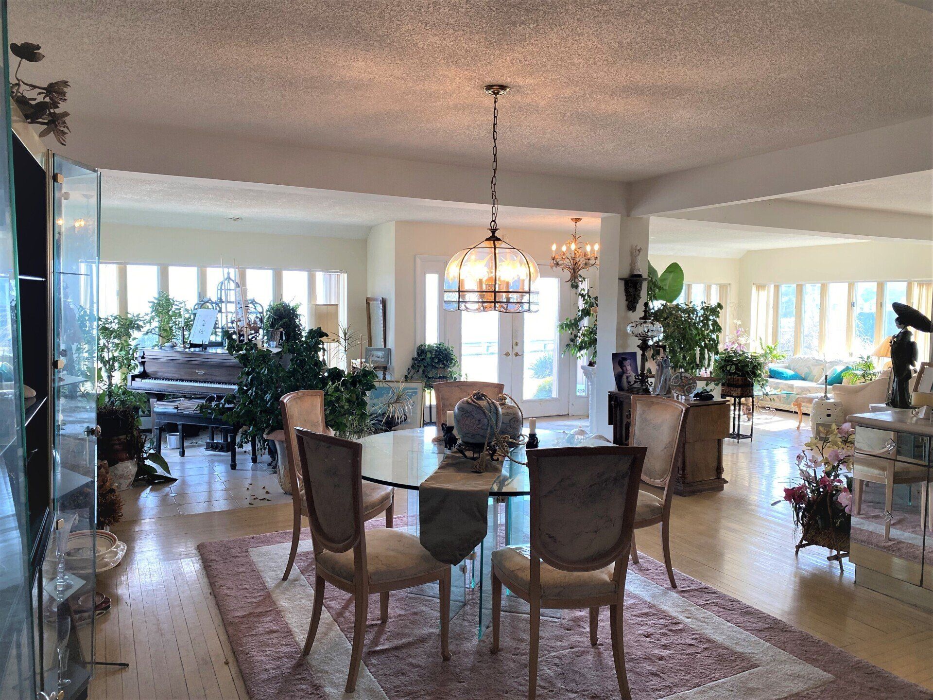 Property World - Residential & Commercial Real Estate - CT