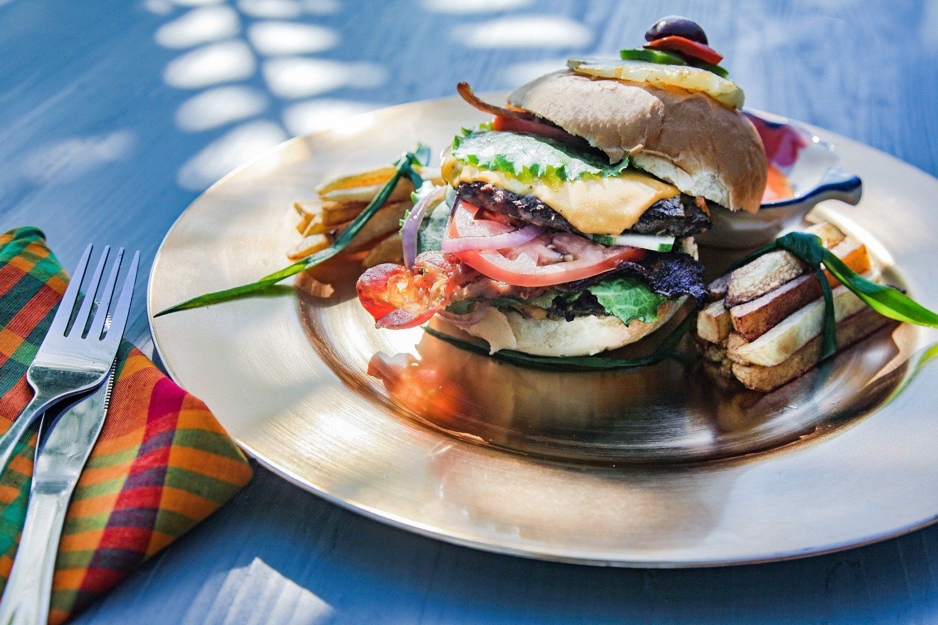 Dining | Conch Beach Cabins