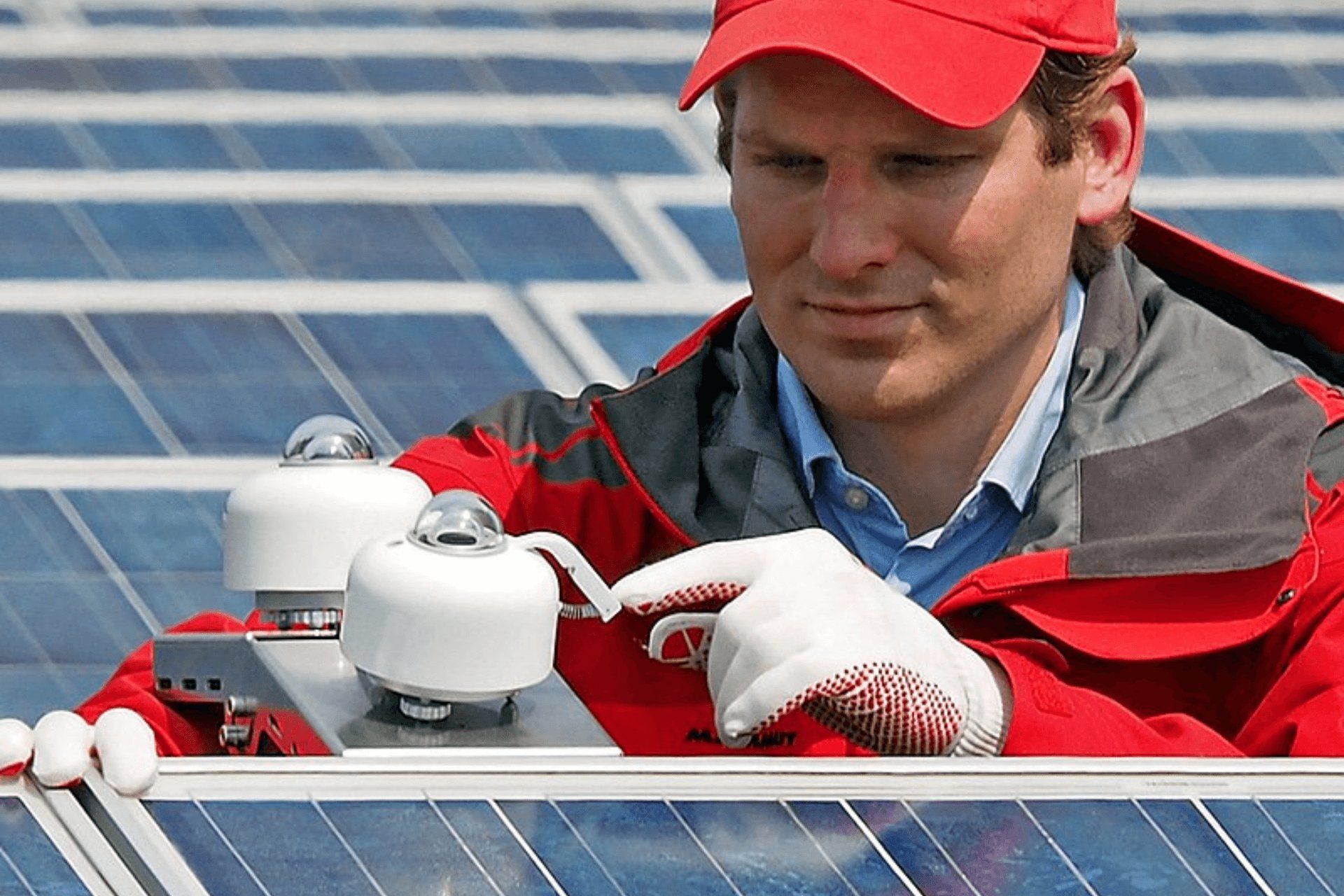 How Are Solar Panels Made? | Perth Solar Power Installations