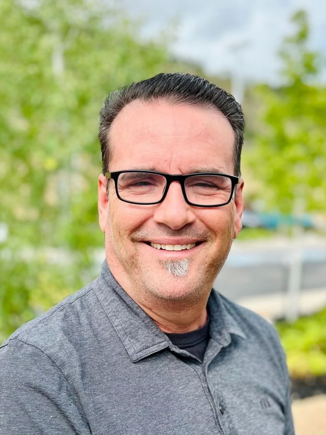 Jeff Harris's Instagram, Twitter & Facebook on IDCrawl
