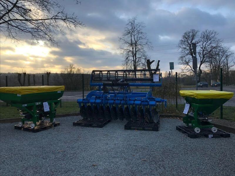 LEROKO | Lauksaimniecības tehnika, aprīkojums un rezerves daļas