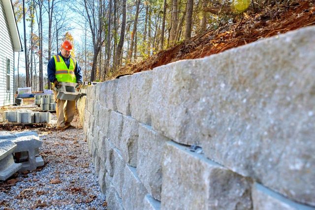 Stylish Structural Retaining Walls The Process Of Building A Retaining