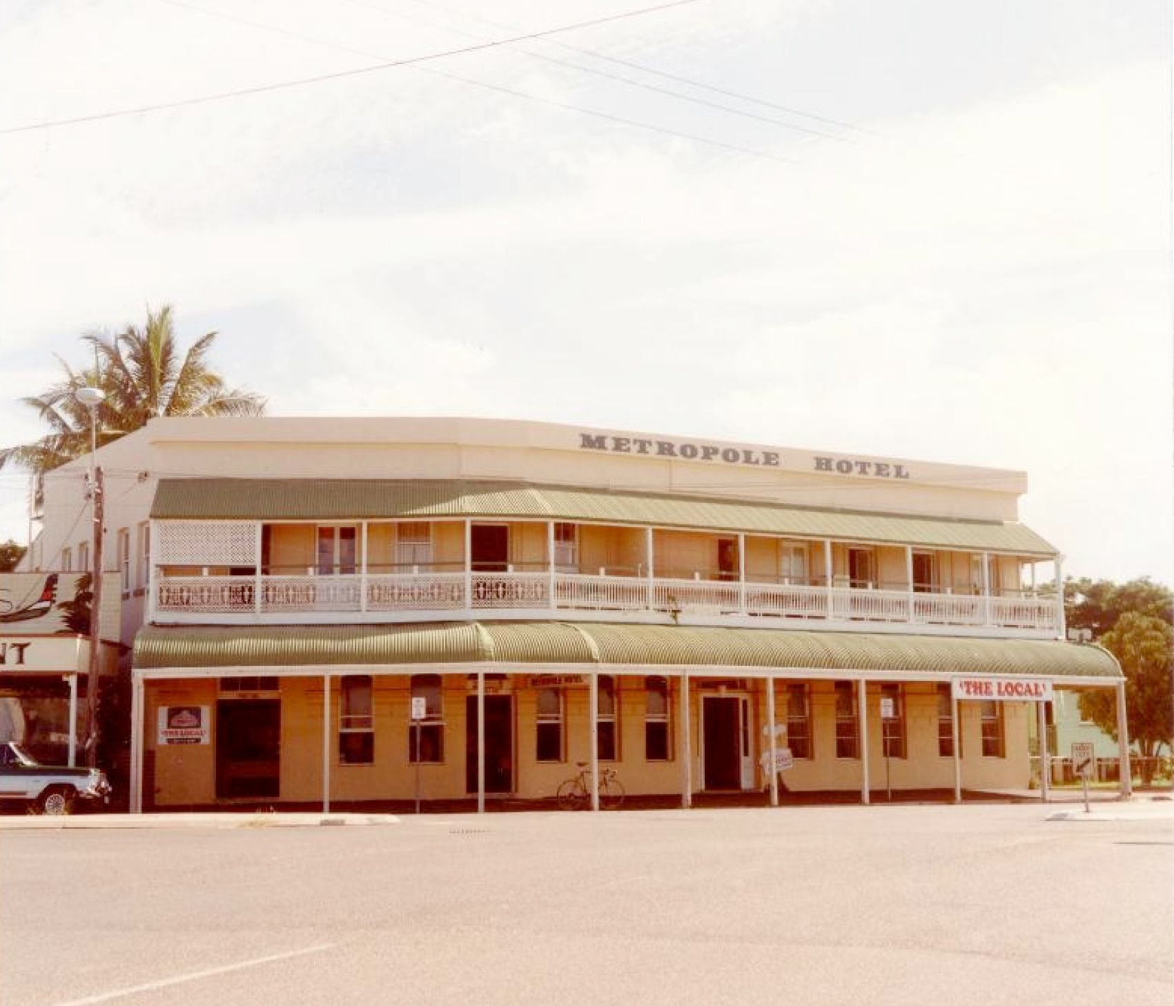 Venue | The Metropole Hotel
