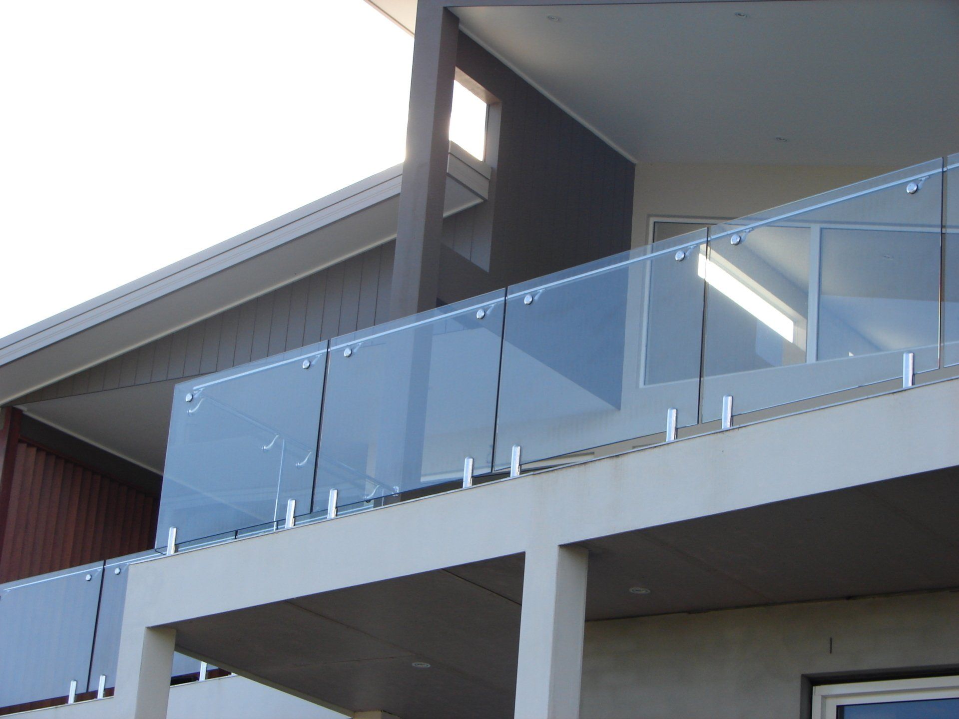 Glass Balustrade Batemans Bay, Kiama | Frameless Glass Railings