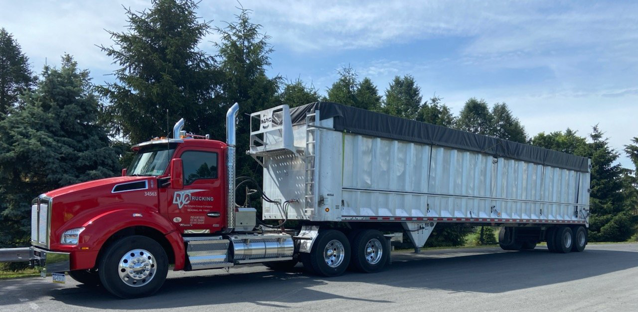 Semi Trucks & Tri-Axle Dump Trucks: Safe Stopping Distances