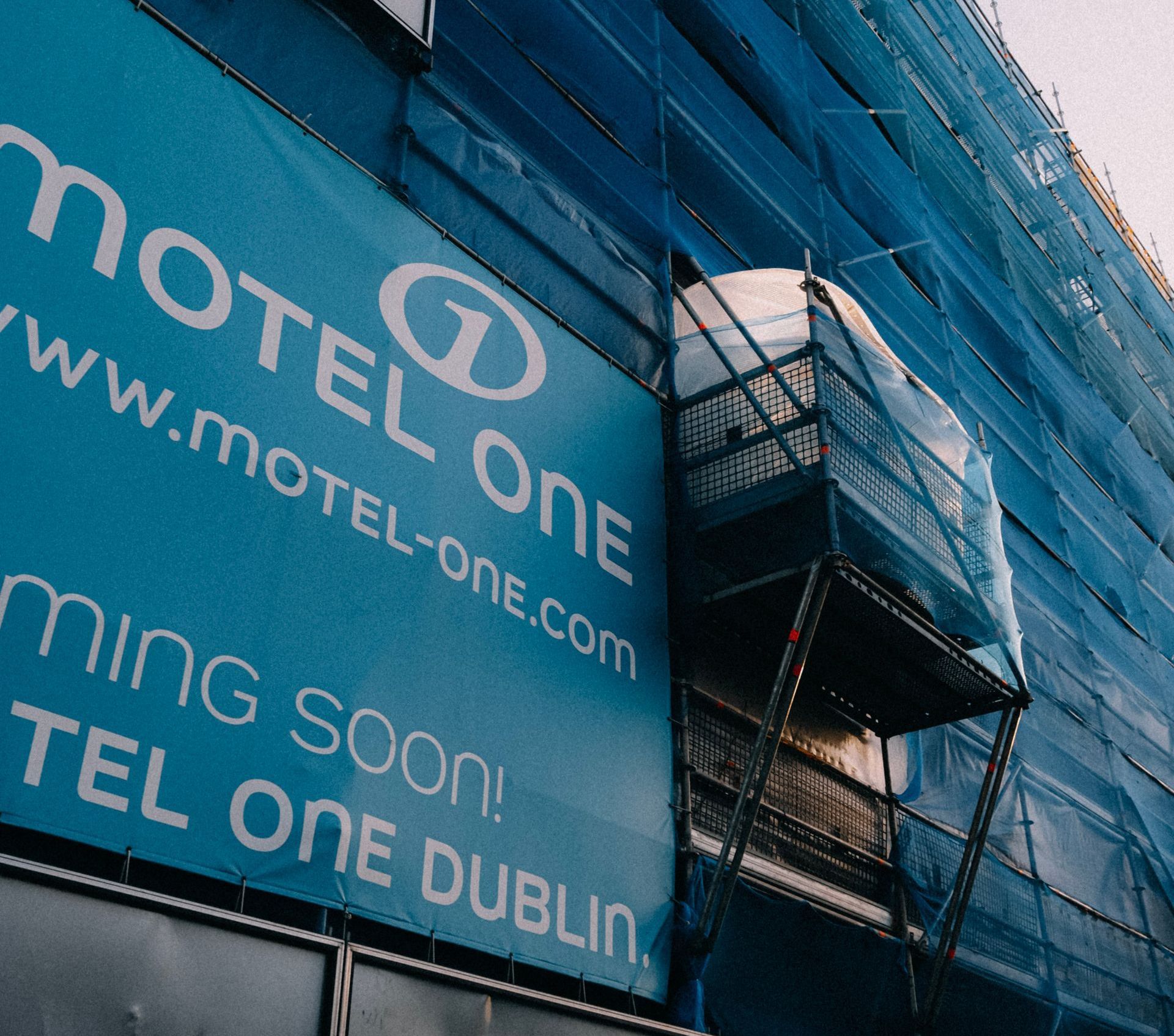 Scaffolding Banners for an Impact