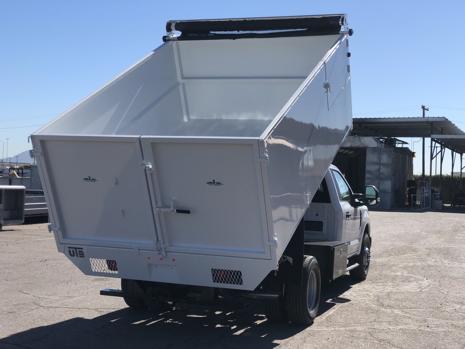 Dump Bodies | Drake Equipment