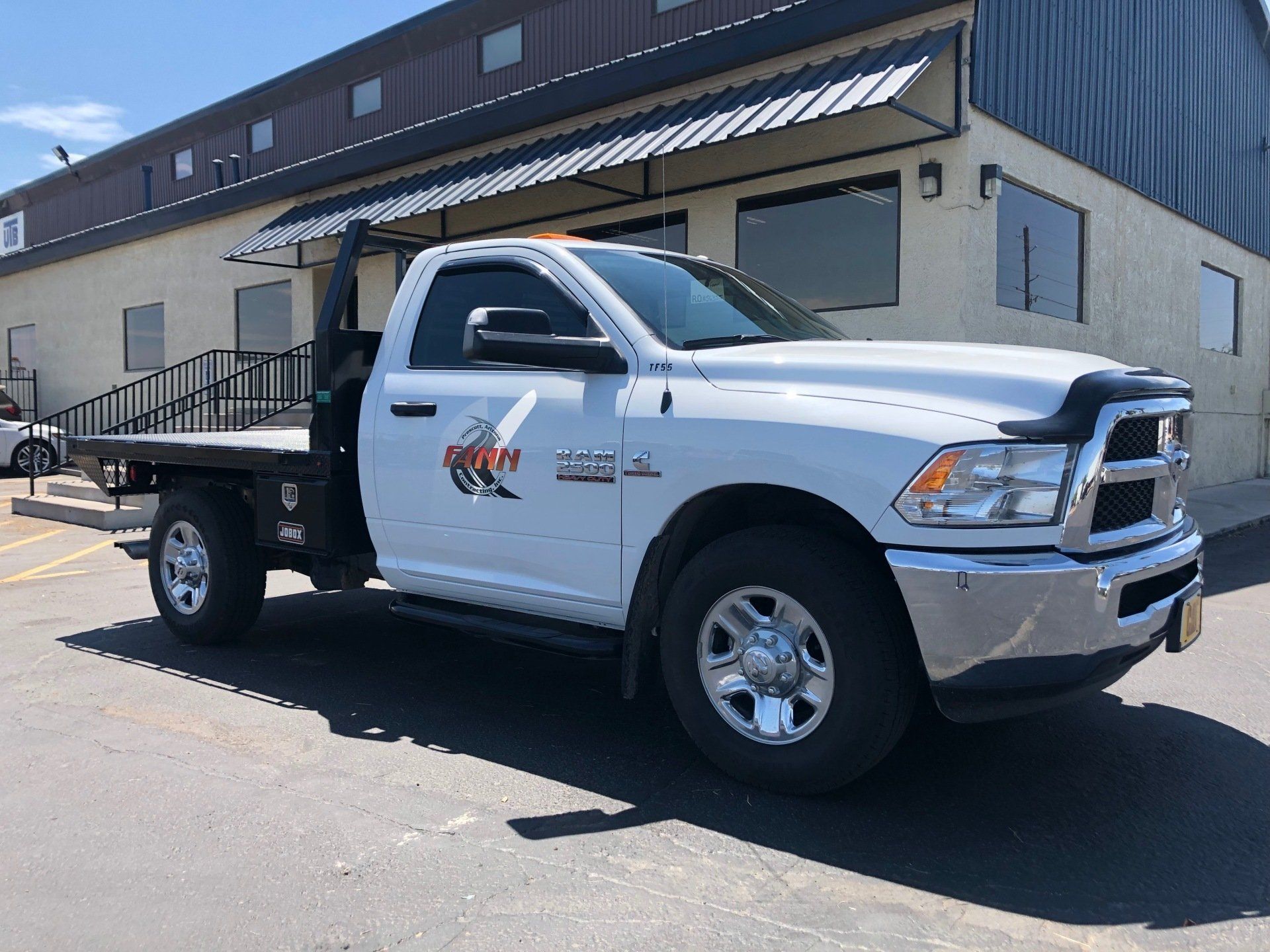 Flatbeds | Drake Equipment