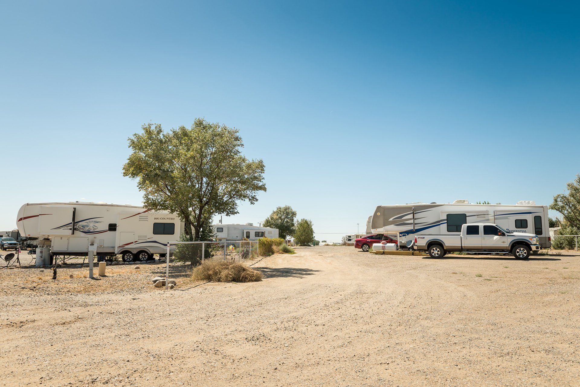 Home [www.paramountrvpark.com]