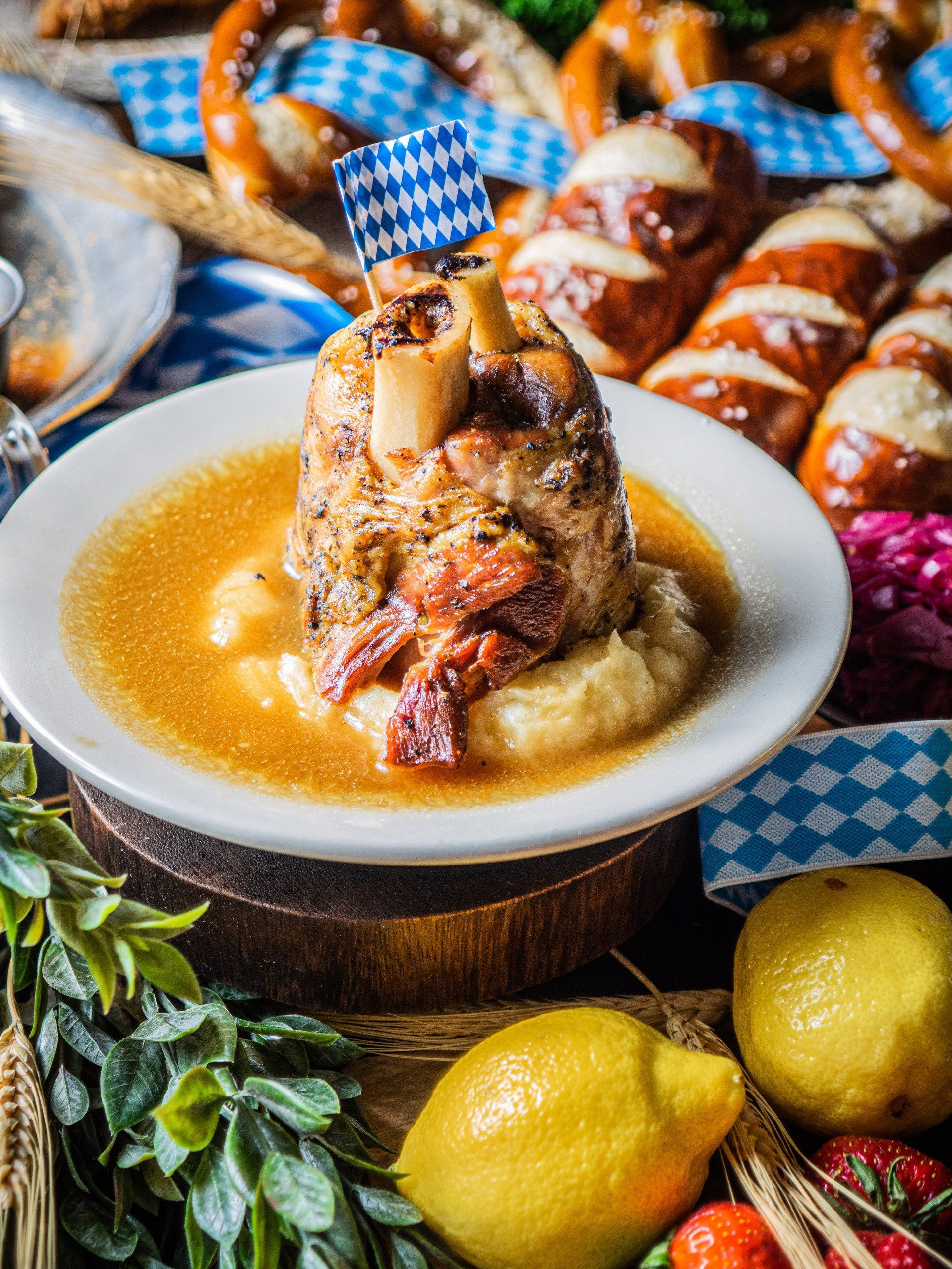 German Cuisine | Jasper, IN | Schnitzelbank Restaurant