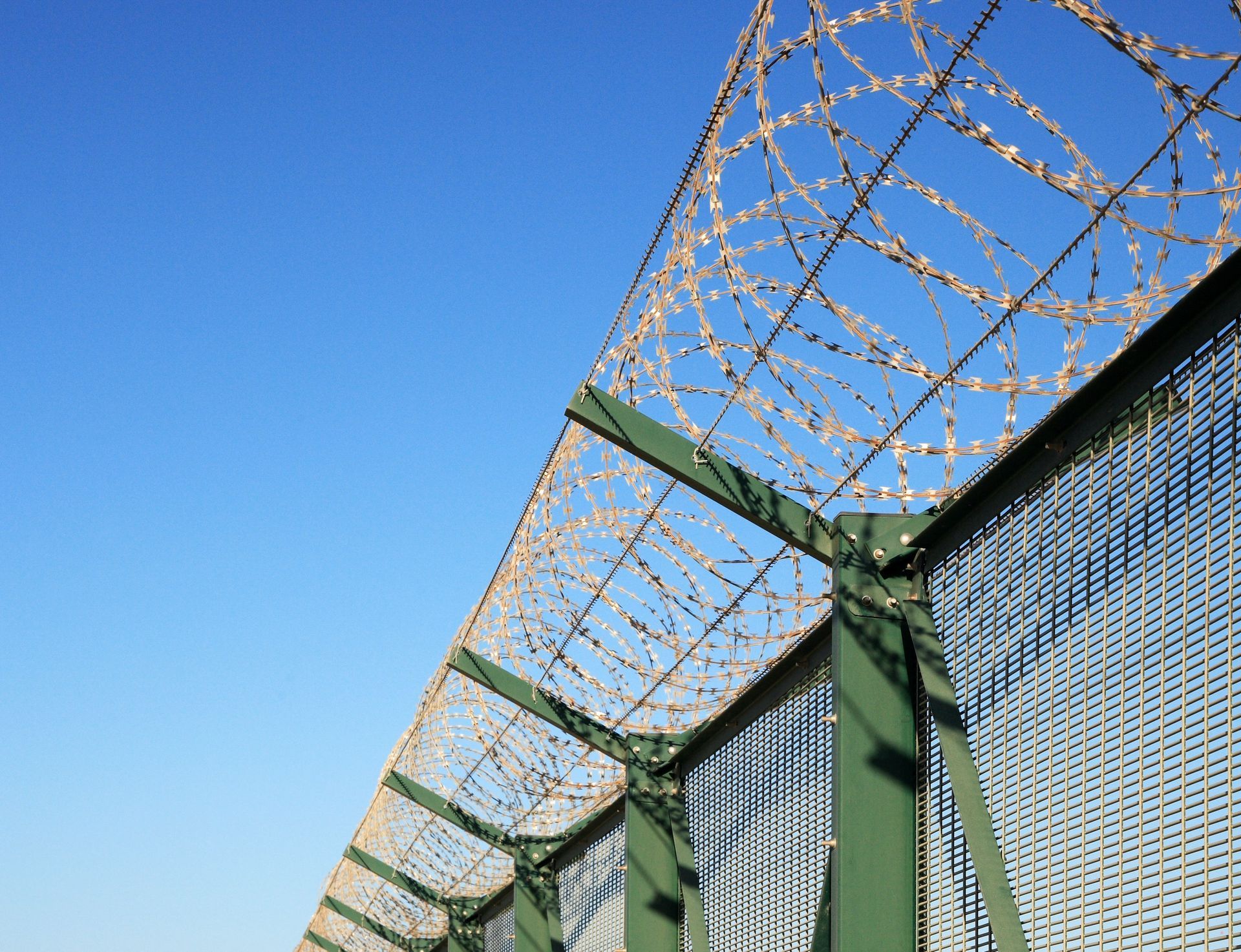 Commercial Security Fencing: Types, Benefits, and Best Practices for ...