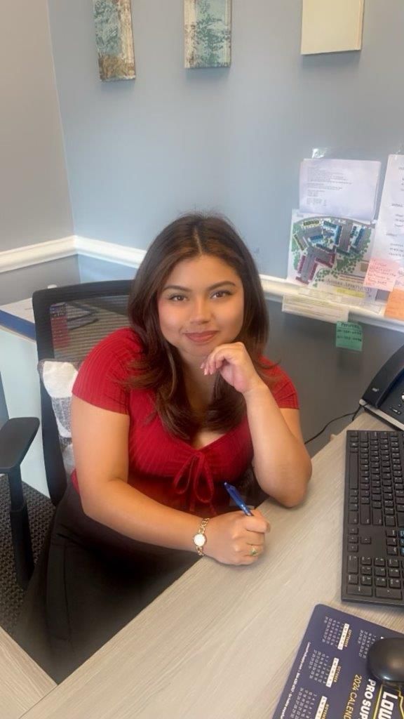 Mildred Gonzalez 1 Year of Service!