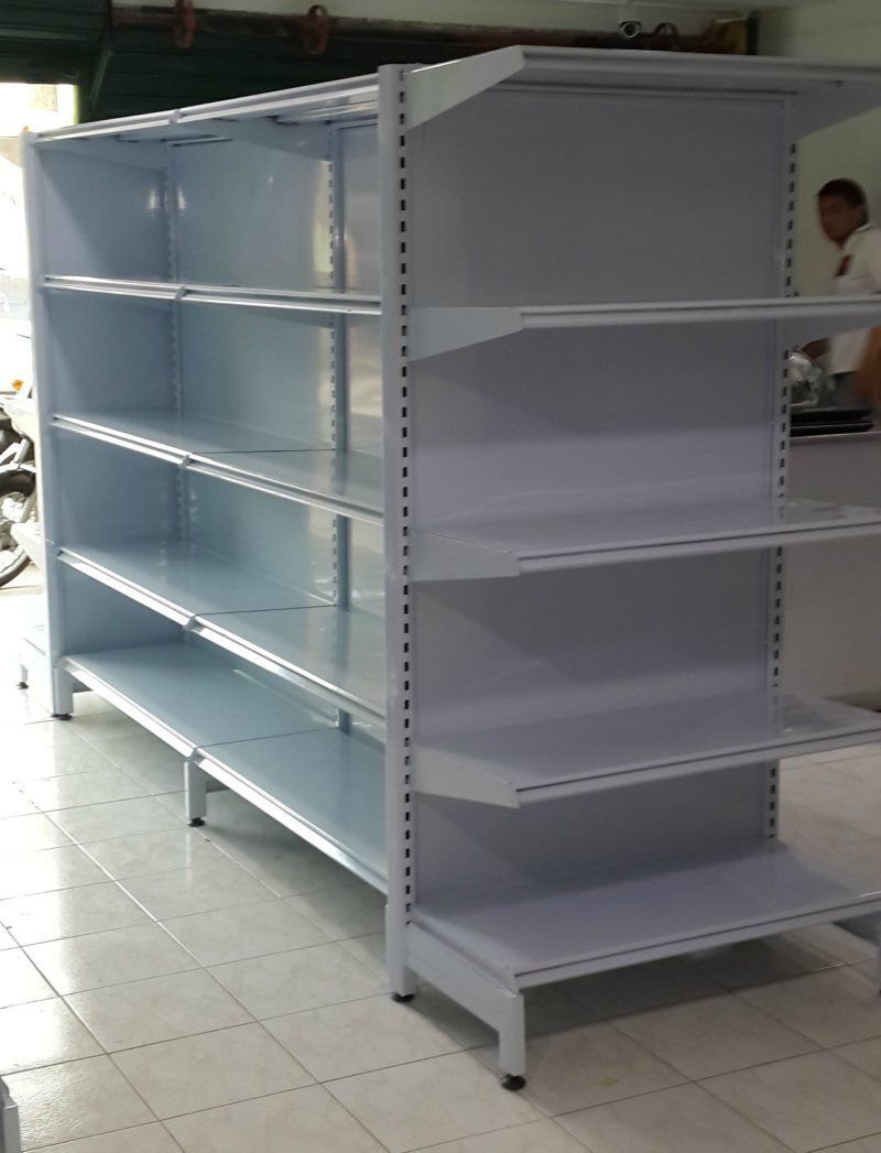 Góndolas para supermercado hechas a la medida en Dispromem