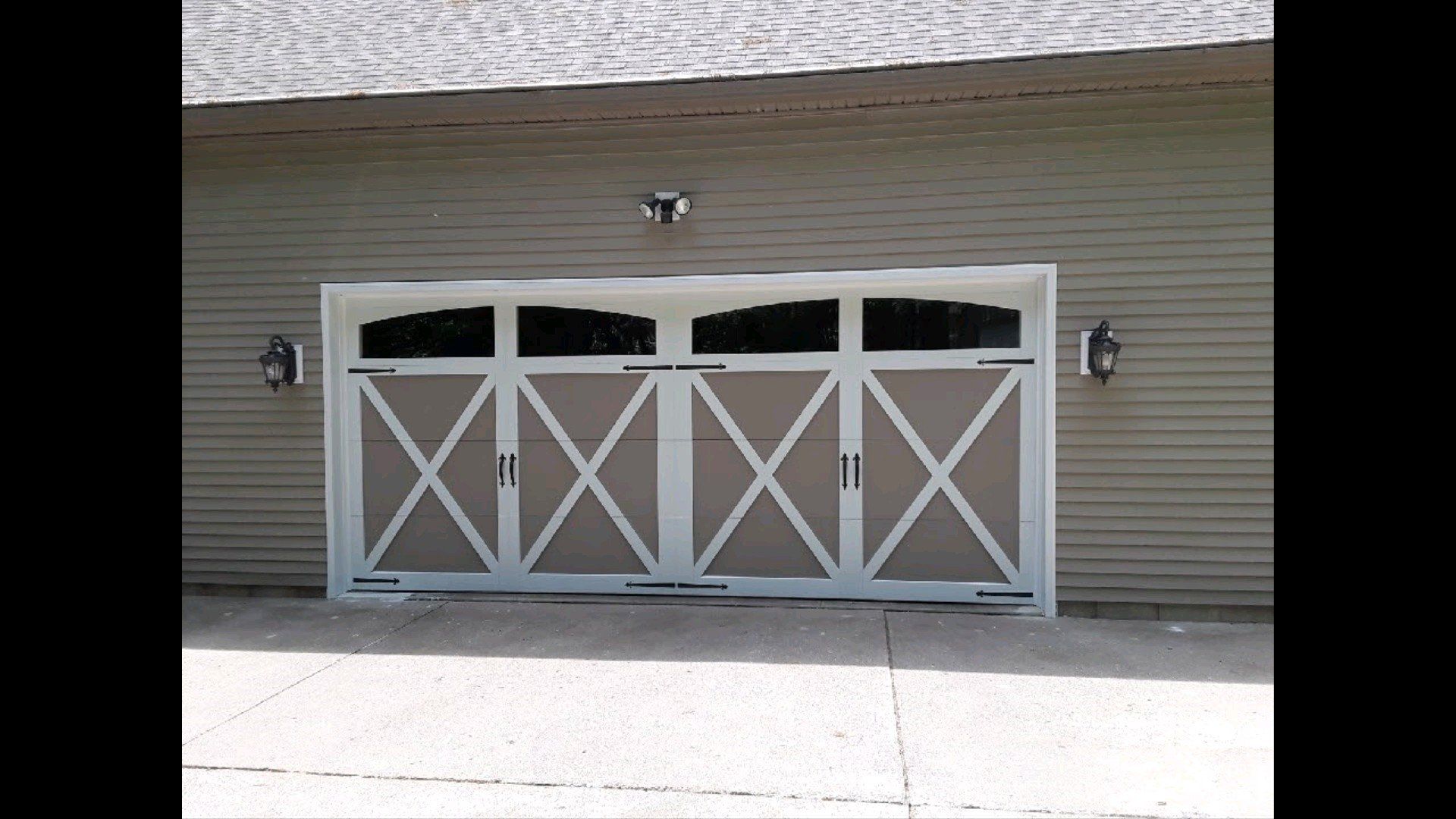 Gallery | Fenton, MI | K & H Garage Doors