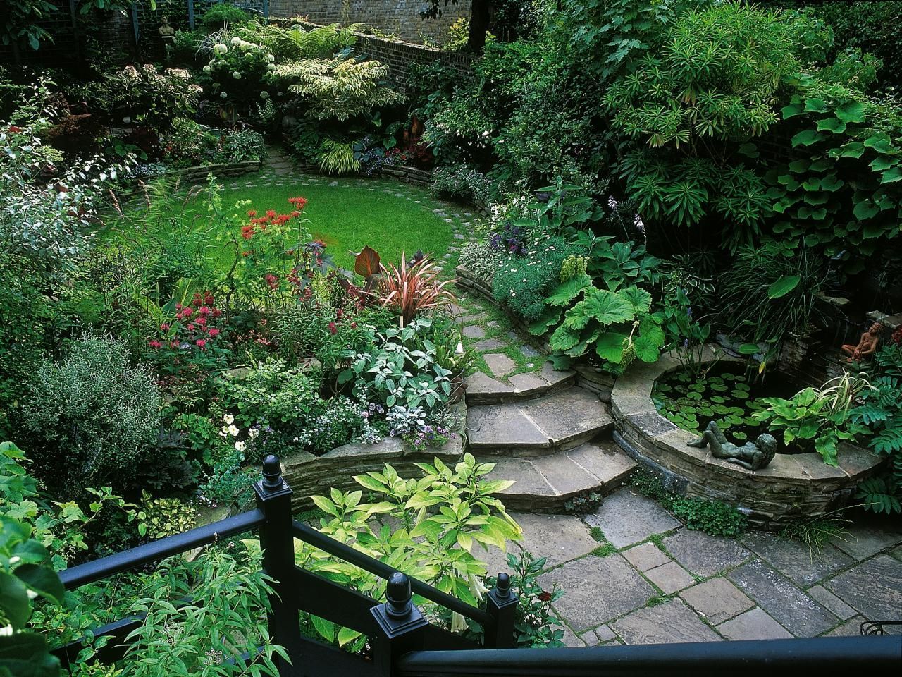 What is Sustainable Landscaping, and What are its Solutions?