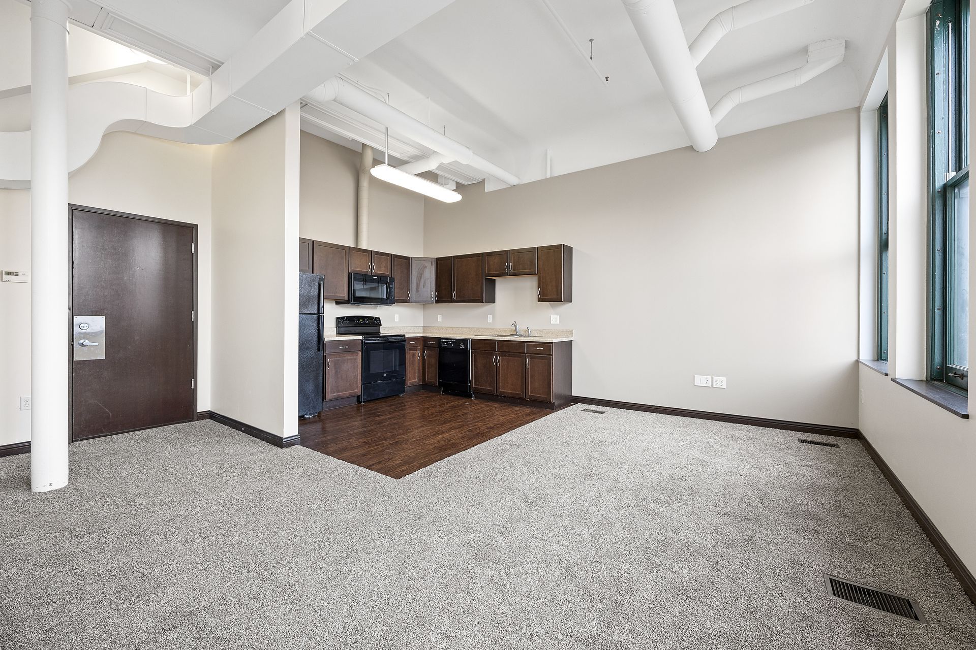 Ellis Urban Lofts | Mix Property Management