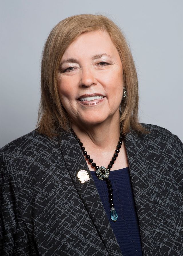 Amy Kratzer's Instagram, Twitter & Facebook on IDCrawl