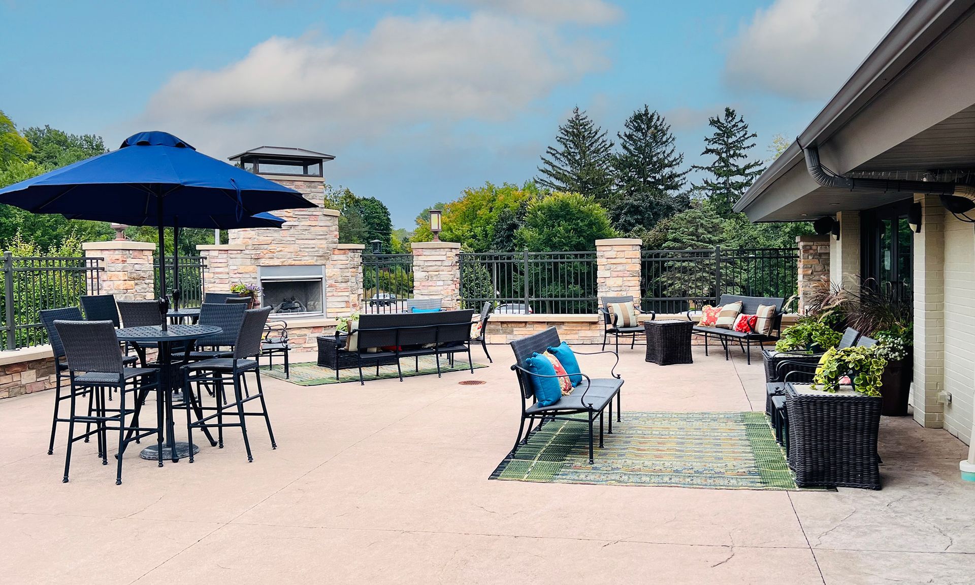 Funeral Homes in Madison, WI | 6021 University Ave, Madison, WI 53705