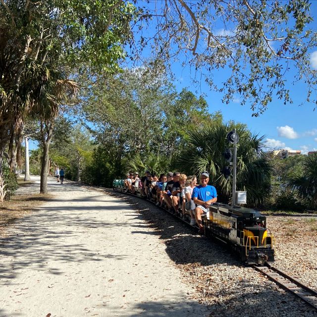Lakes Park Train Ride Montgomery Parks Miniature Trains Montgomery