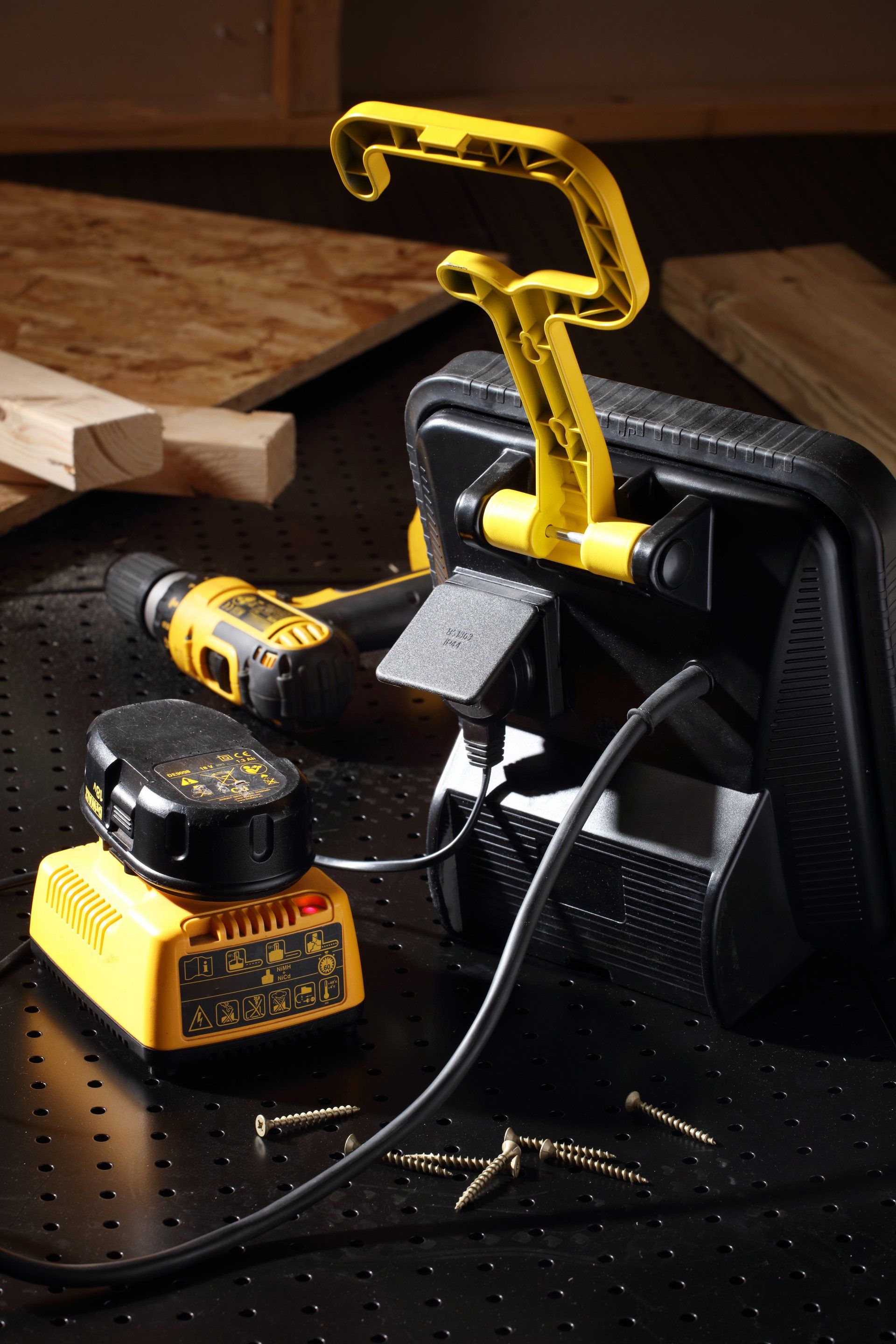 Stanley Lighting | Work and Site Lights | Cascade