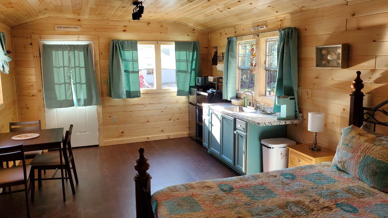 Lighthouse Cabins | A cozy one