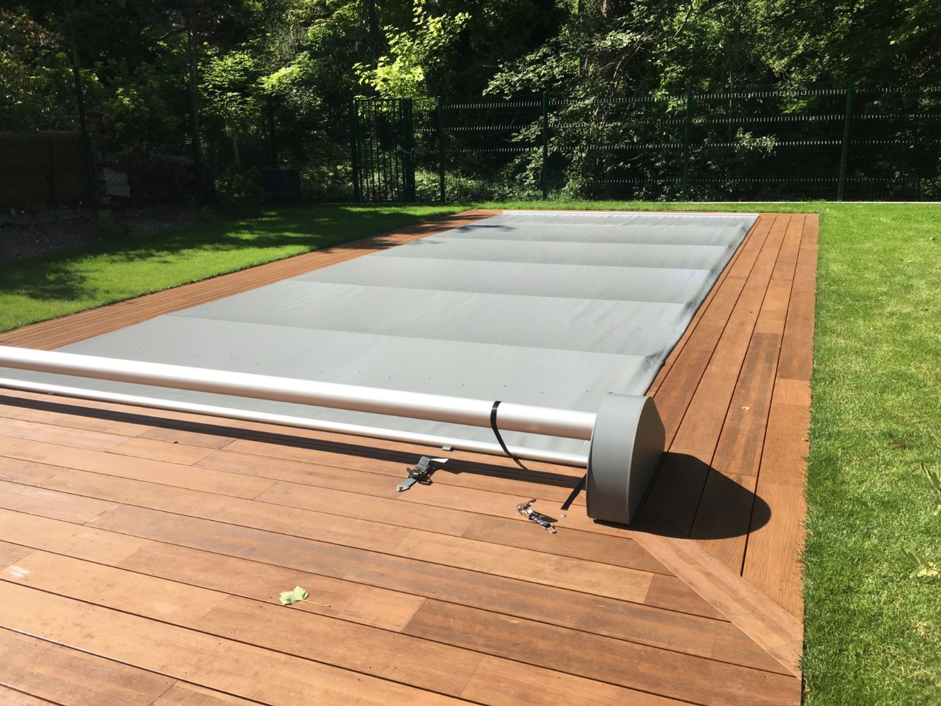 Copertura per piscina a telo automatica