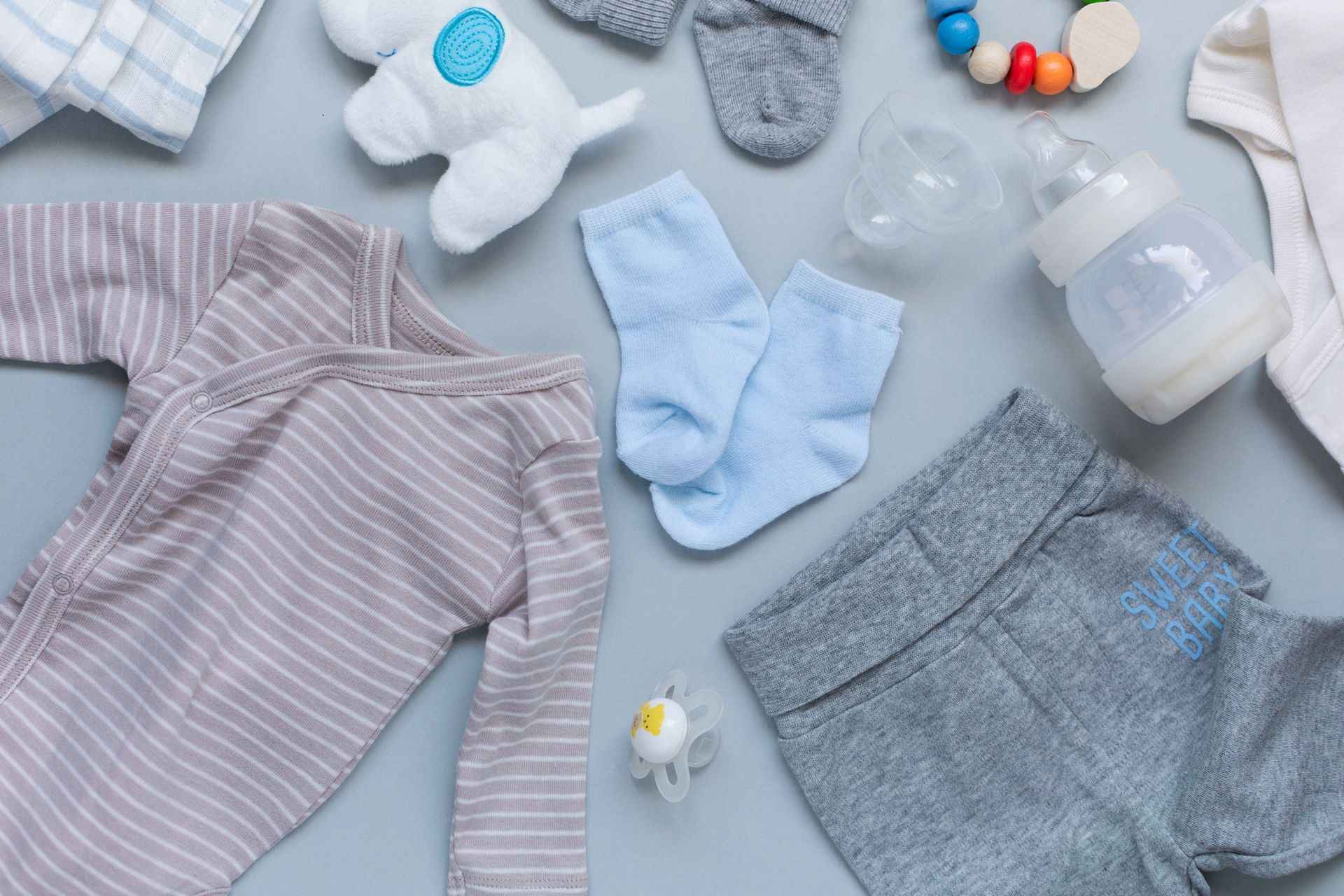 Essential Infant Clothing: Secrets to Dressing Your Newborn!