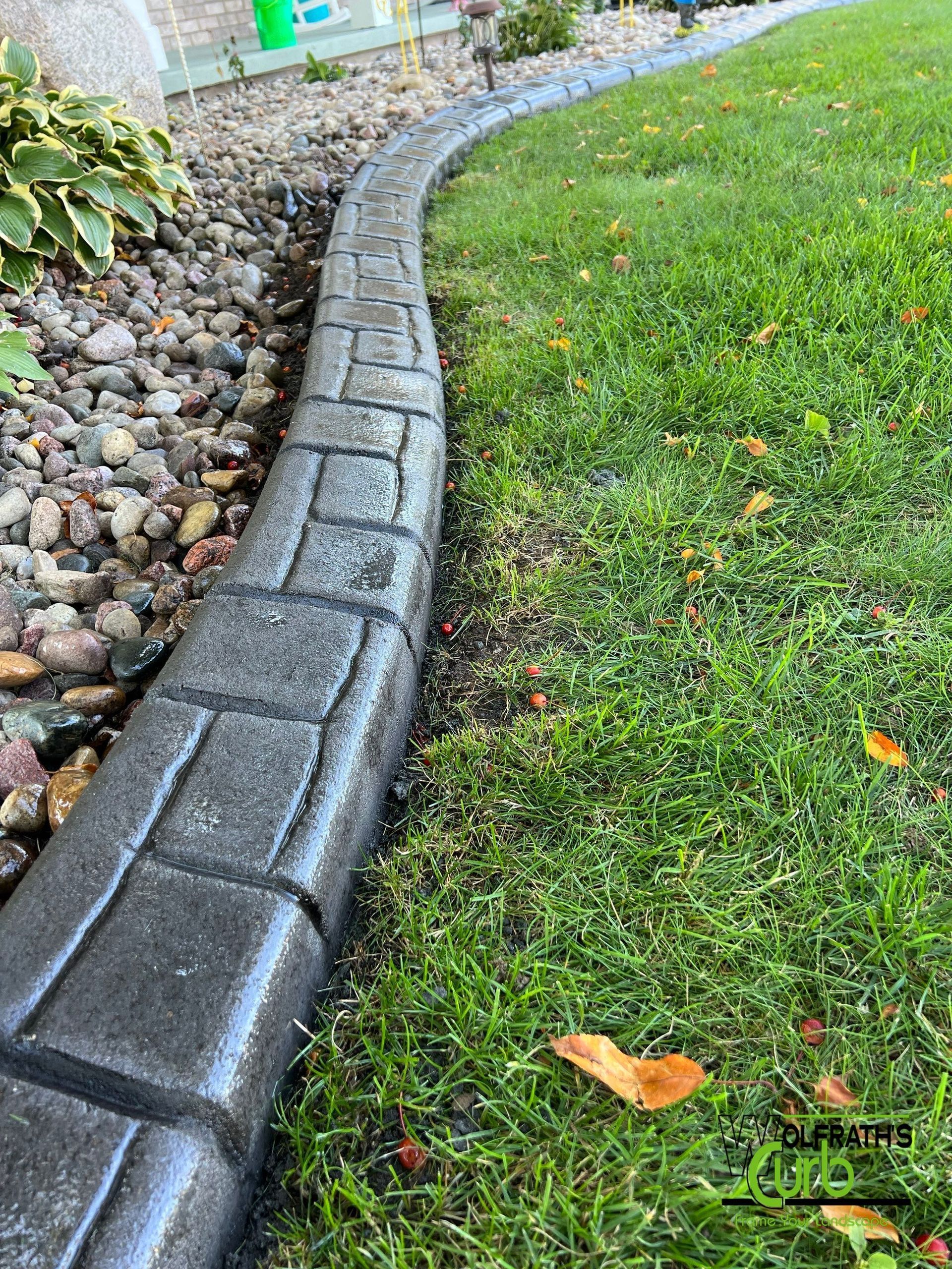 5 Different Types of Concrete Curbing | Wolfrath’s Guide