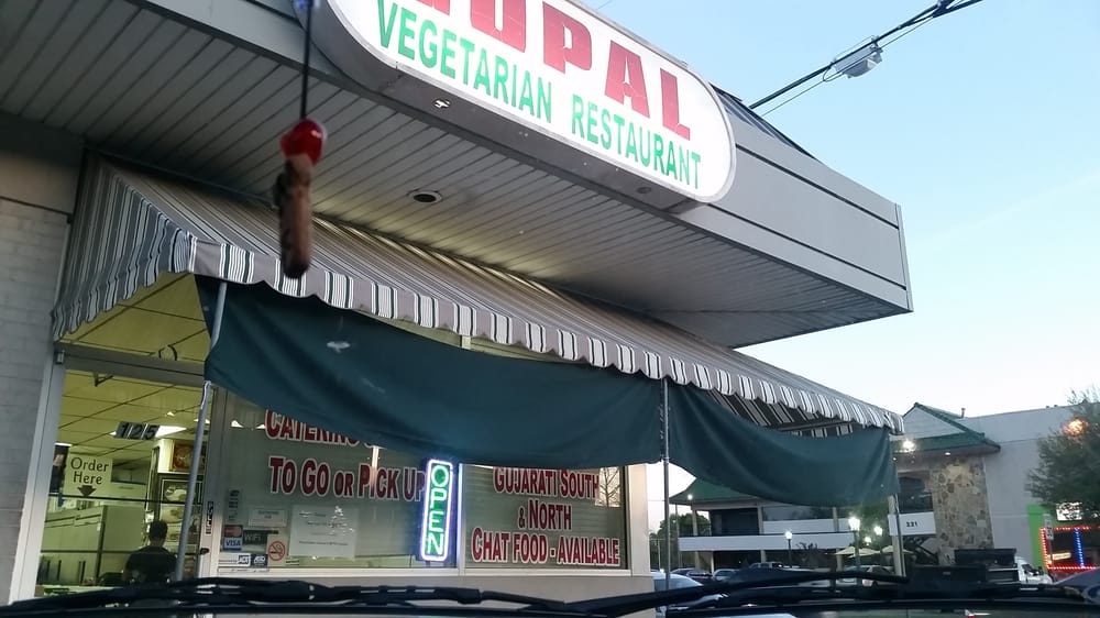 About Gopal Vegetarian Restaurant