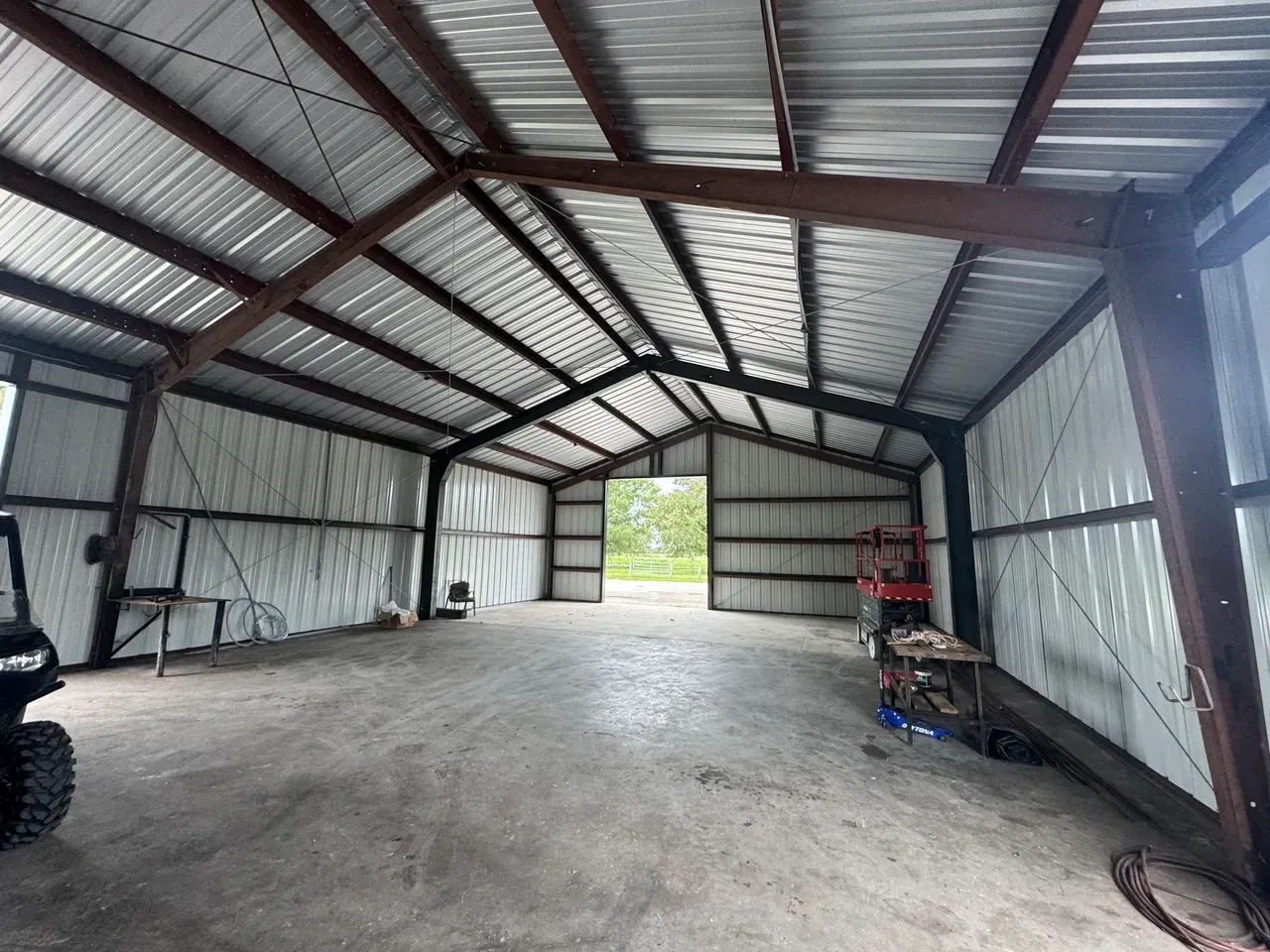 Best Metal Building Types for Auto Shops, Warehouses, and Storage