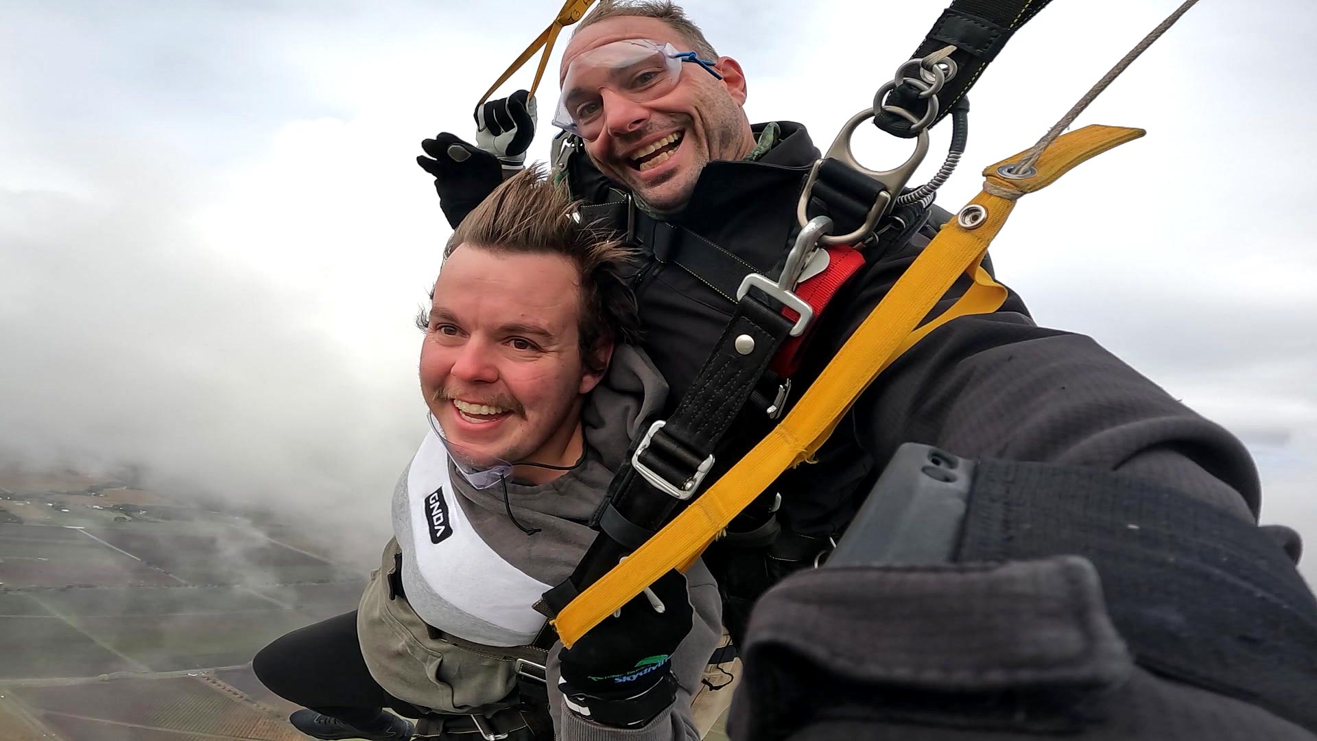 Adelaide Skydiving Centre - Tandem and Sport Skydiving South Australia