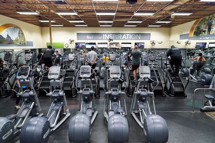 Cal fit hours store