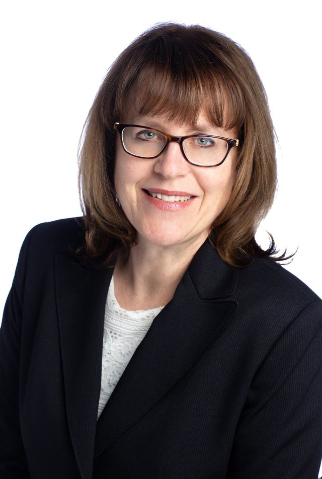 Karen Reed's Instagram, Twitter & Facebook on IDCrawl