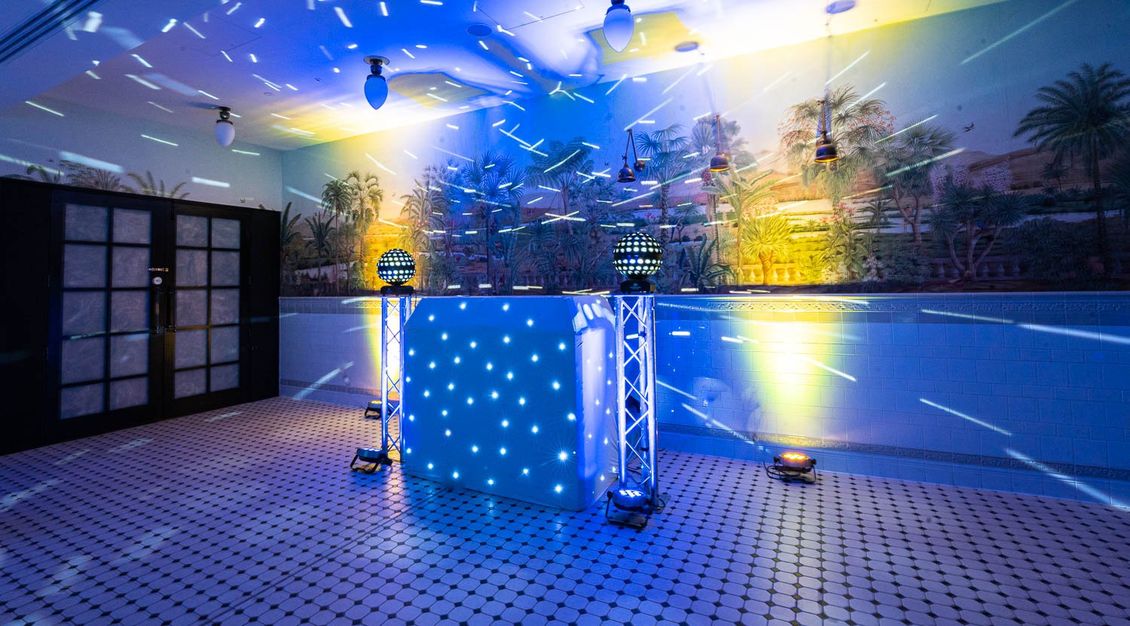 DJ and mobile disco hire, Devon and Cornwall, all occasions.