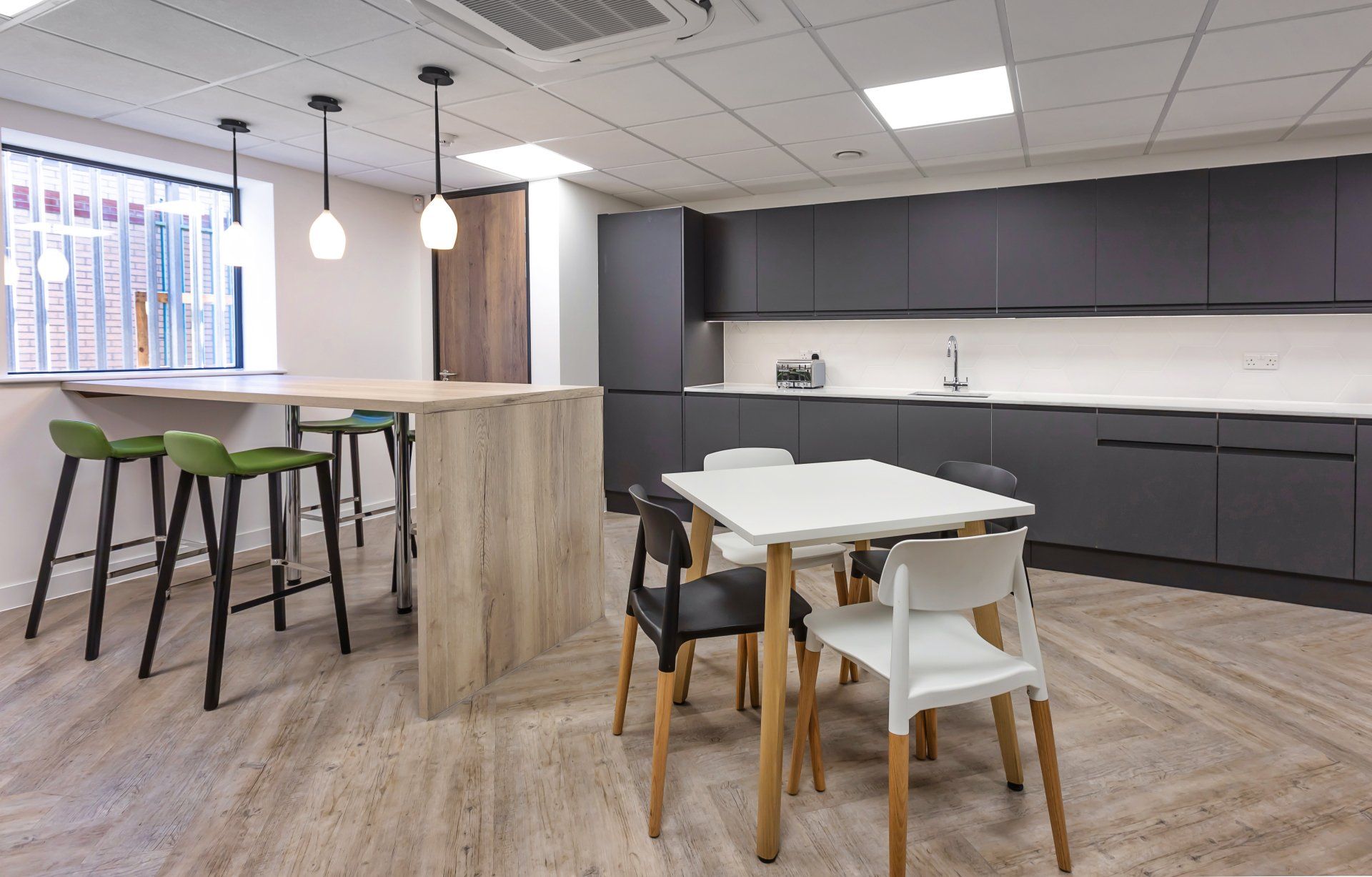 Commercial Fit Out Projects Reading UK | Glenside Commercial Interiors