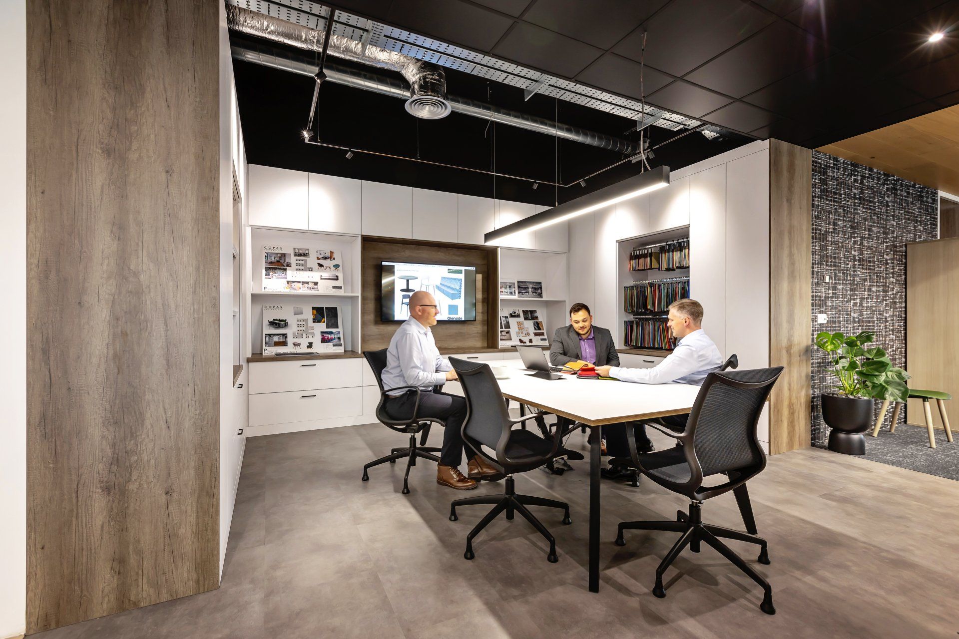 Boardrooms and Meeting Room Design | Glenside Commercial Interiors