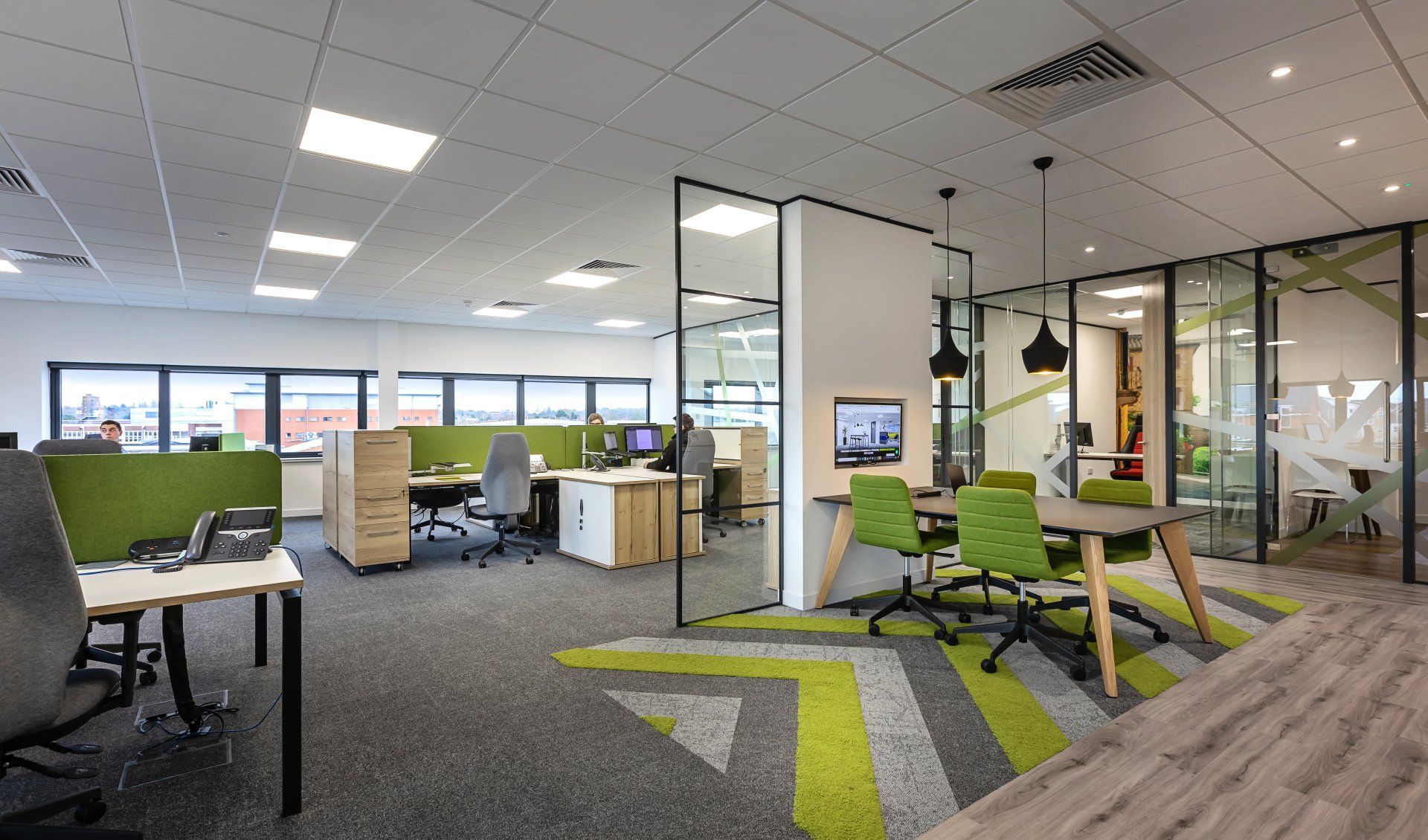 8 Breakout Area Benefits for Your Office | Glenside