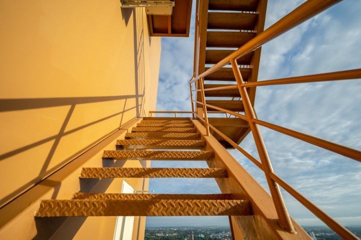 Durable & Custom Design Steel Stairs You Can Count On