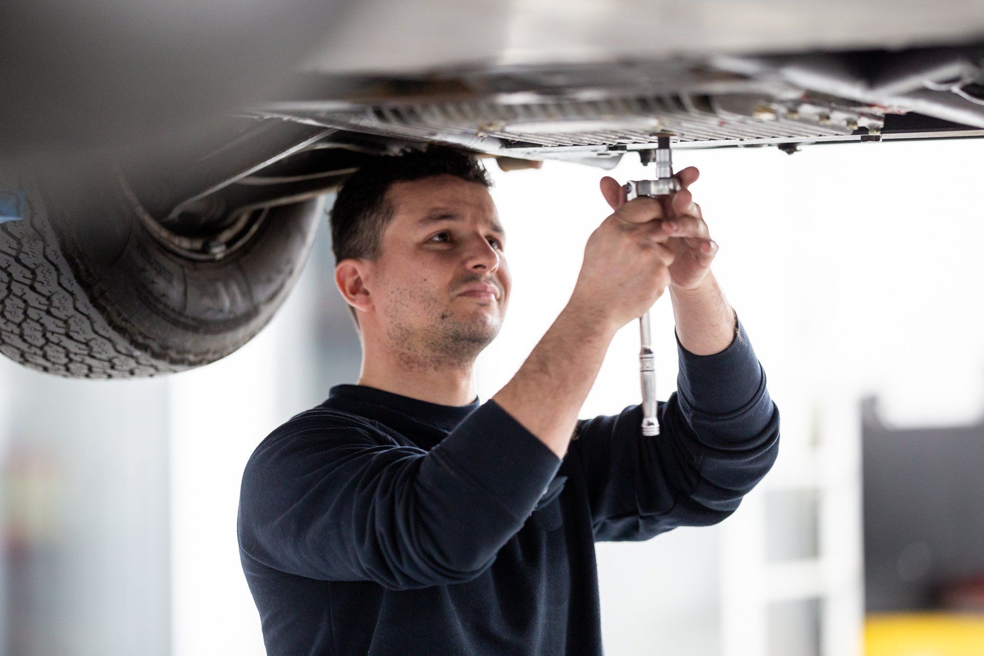 HOME [www.curatedgarage.pt]