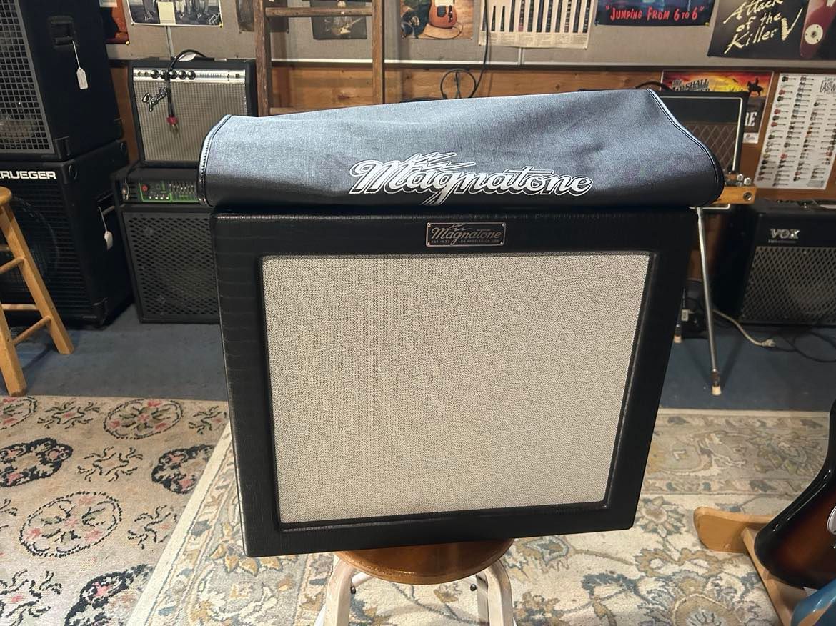 Guitars for sale | Ottsville, PA | Tinicum Guitar Barn