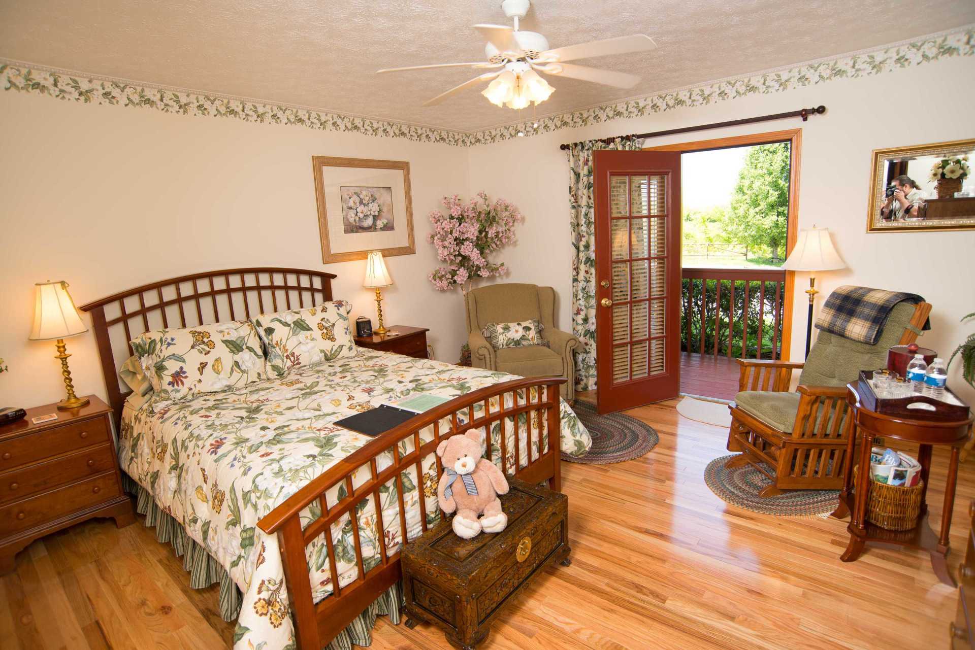 Romantic Getaways in TN | Berry Springs Lodge