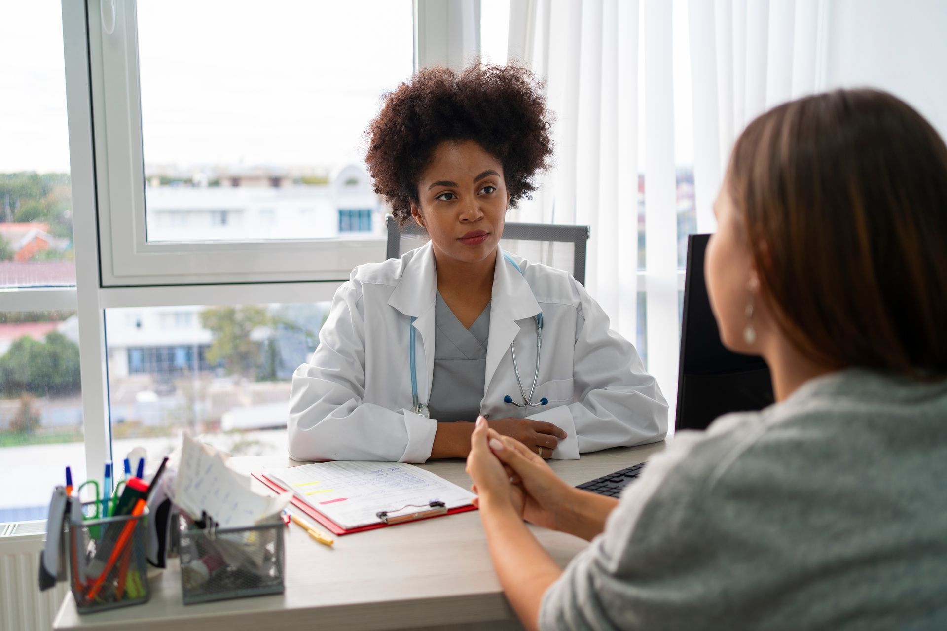 Atestado Médico: quais as regras e o tempo máximo de atestado?