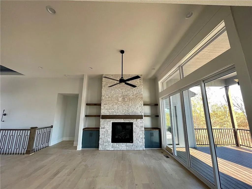 Available Custom Homes in Kansas City | Walker Custom Homes