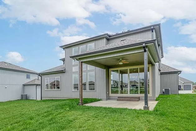 Available Custom Homes in Kansas City | Walker Custom Homes